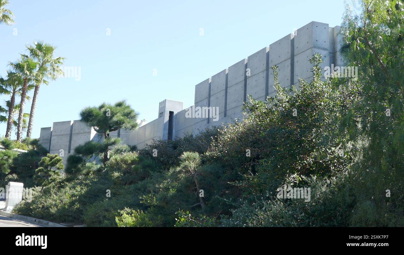 Beverly Hills, California, USA 23rd February 2025 Oakley Founder ...