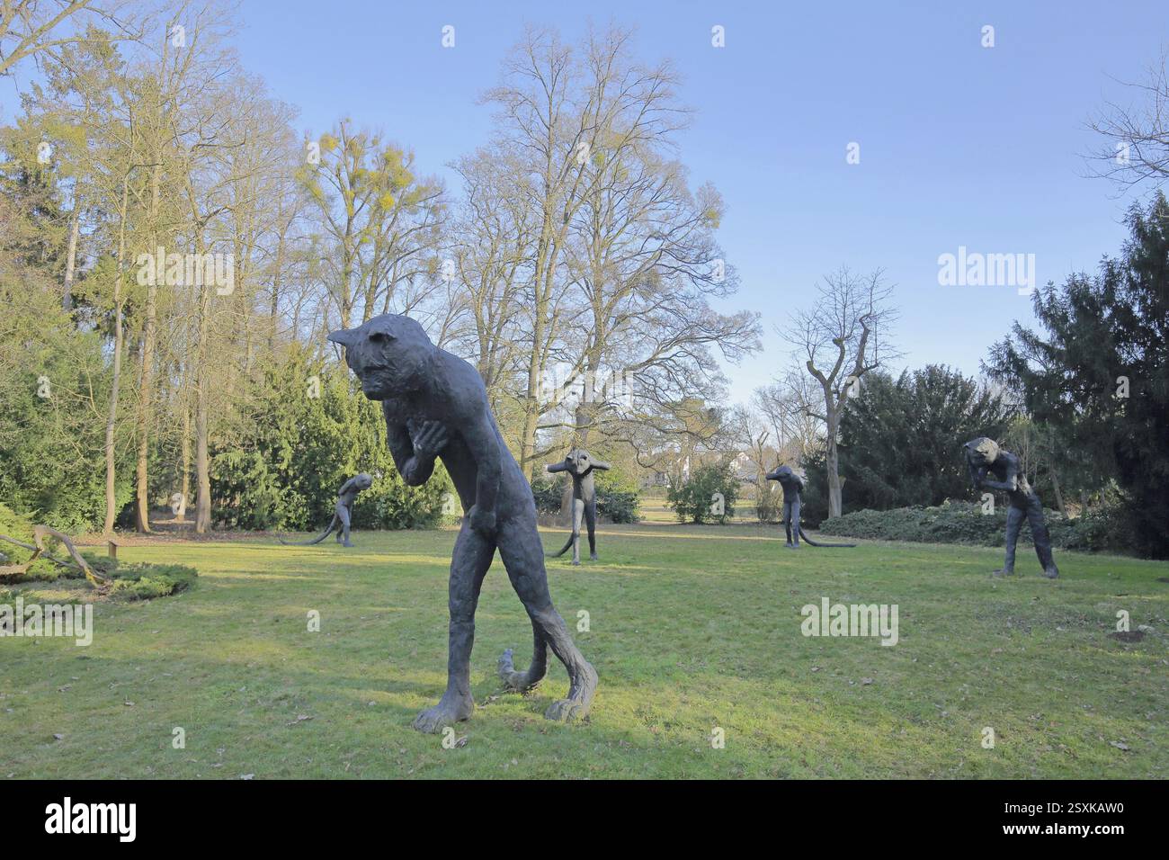 Sculpture Emissary Cats by Laura Ford 2013, modern art, oversized ...