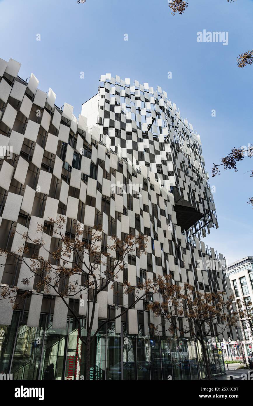 Centre for Regional Art FRAC PACA, modern architecture by Kengo Kuma ...