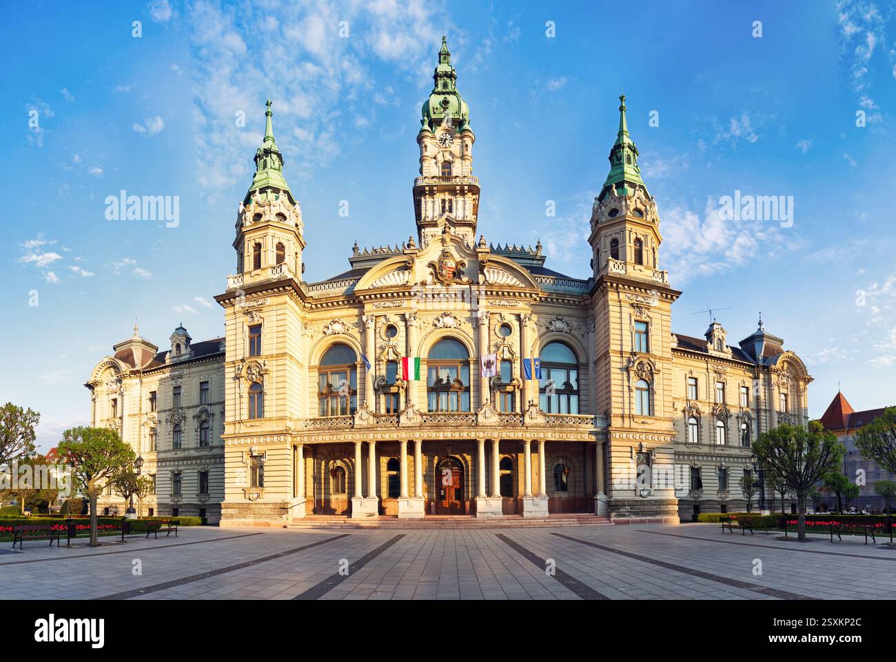 Town hall of the hungarian city Gyor, Hungary Stock Photo - Alamy