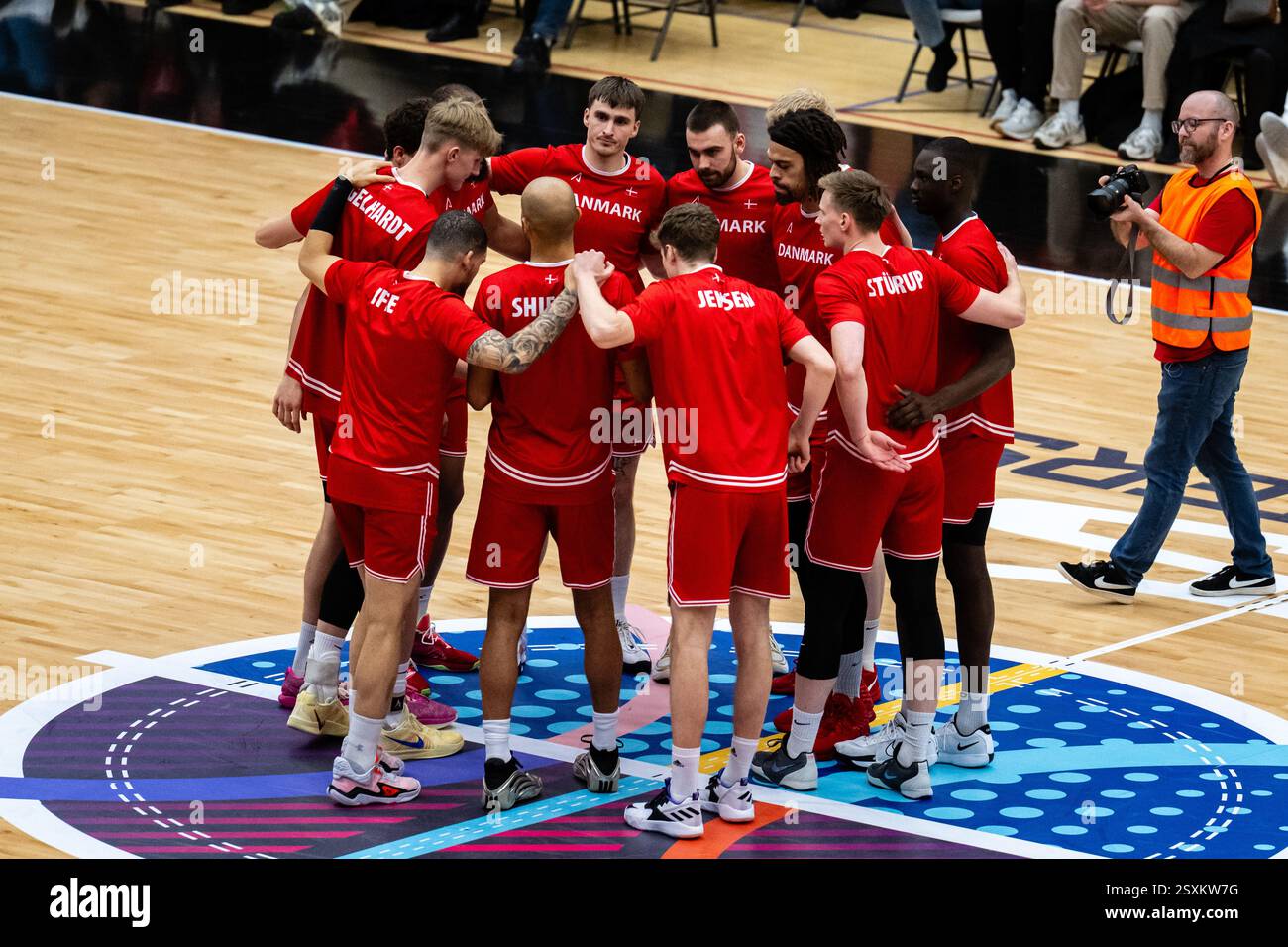 Farum, Denmark. 24th, February 2025. The players of Denmark unite in a ...