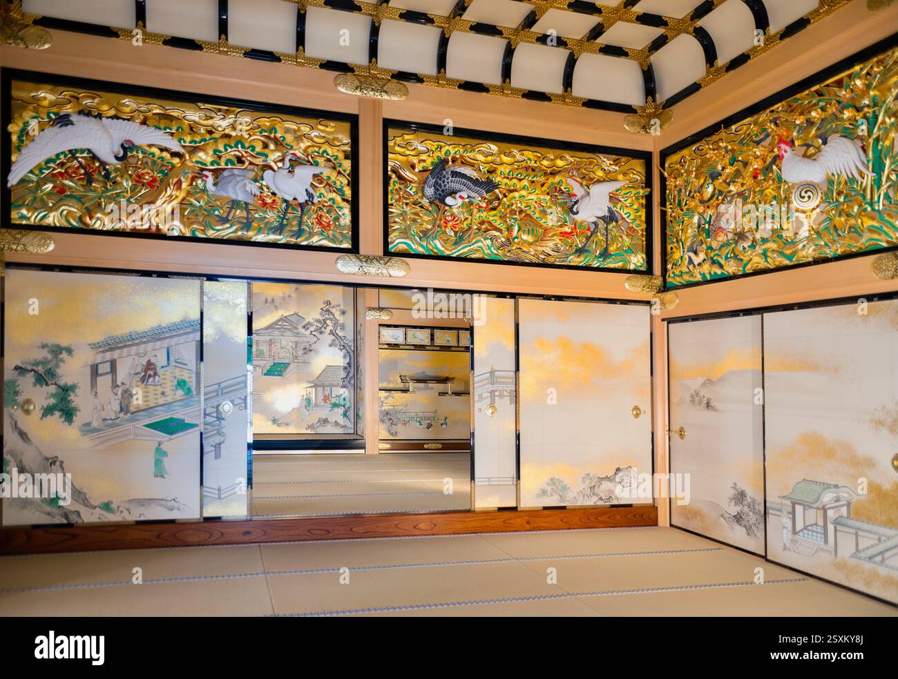 The Ichi-no-ma waiting room looking through to the Jodan-no-ma (Lord's ...