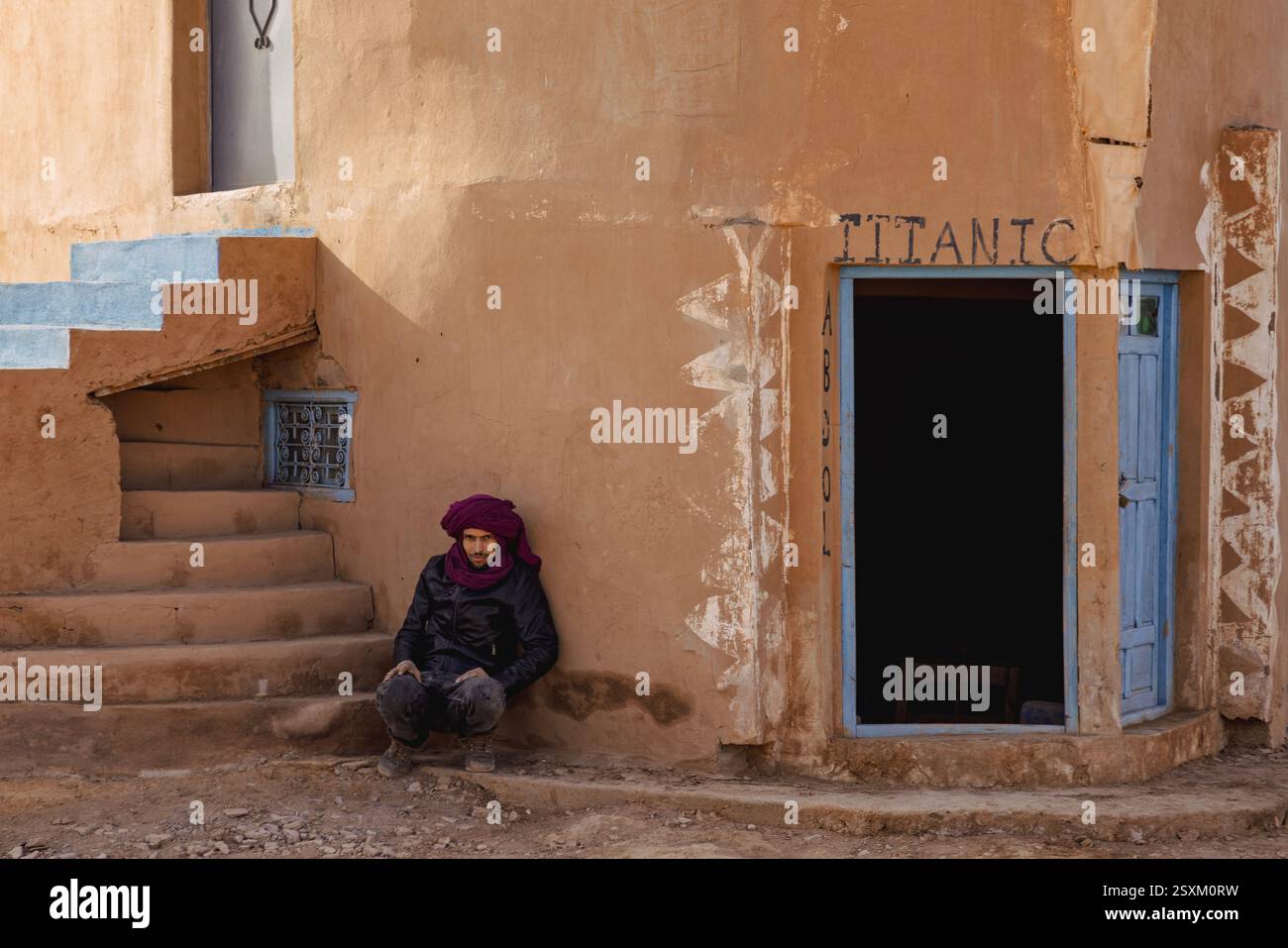 Iriqui National Park, Morocco's largest, covers 1230 square kilometers ...