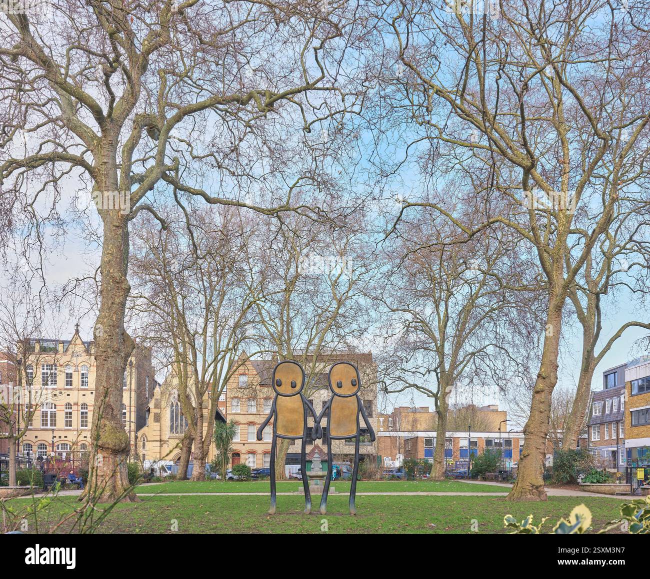 Holding Hands statue, Hoxton Square, Shoreditch, Hackney area of London ...