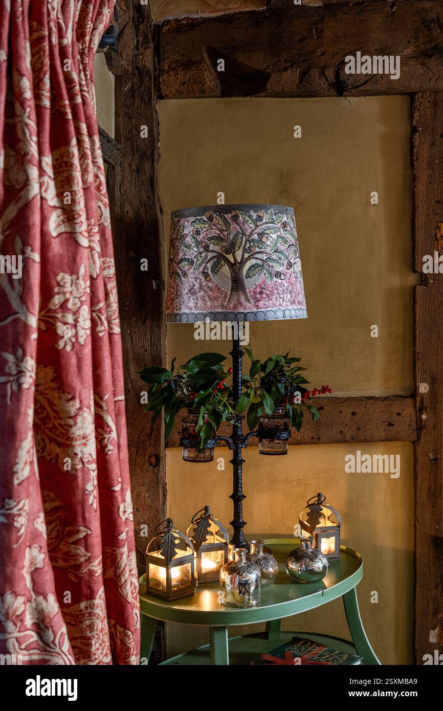 Colelax and Fowler curtains with decorative lampshaade and tealights in ...