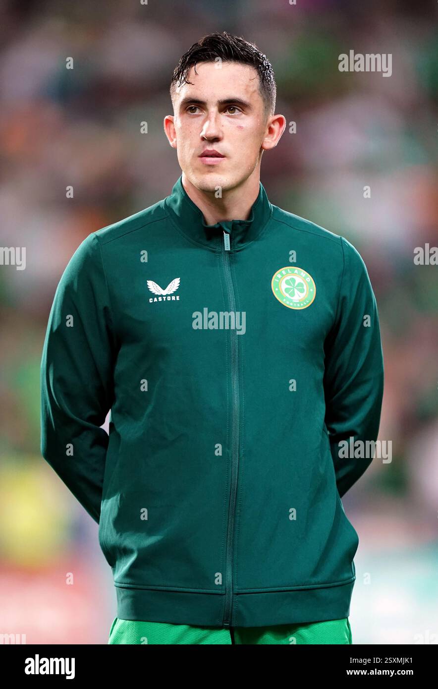 Jamie mcgrath hibernian hi-res stock photography and images - Alamy