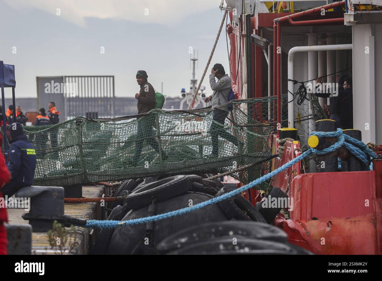 Naples, Italy. 25th Feb, 2025. In Naples, 41 migrants rescued in the ...