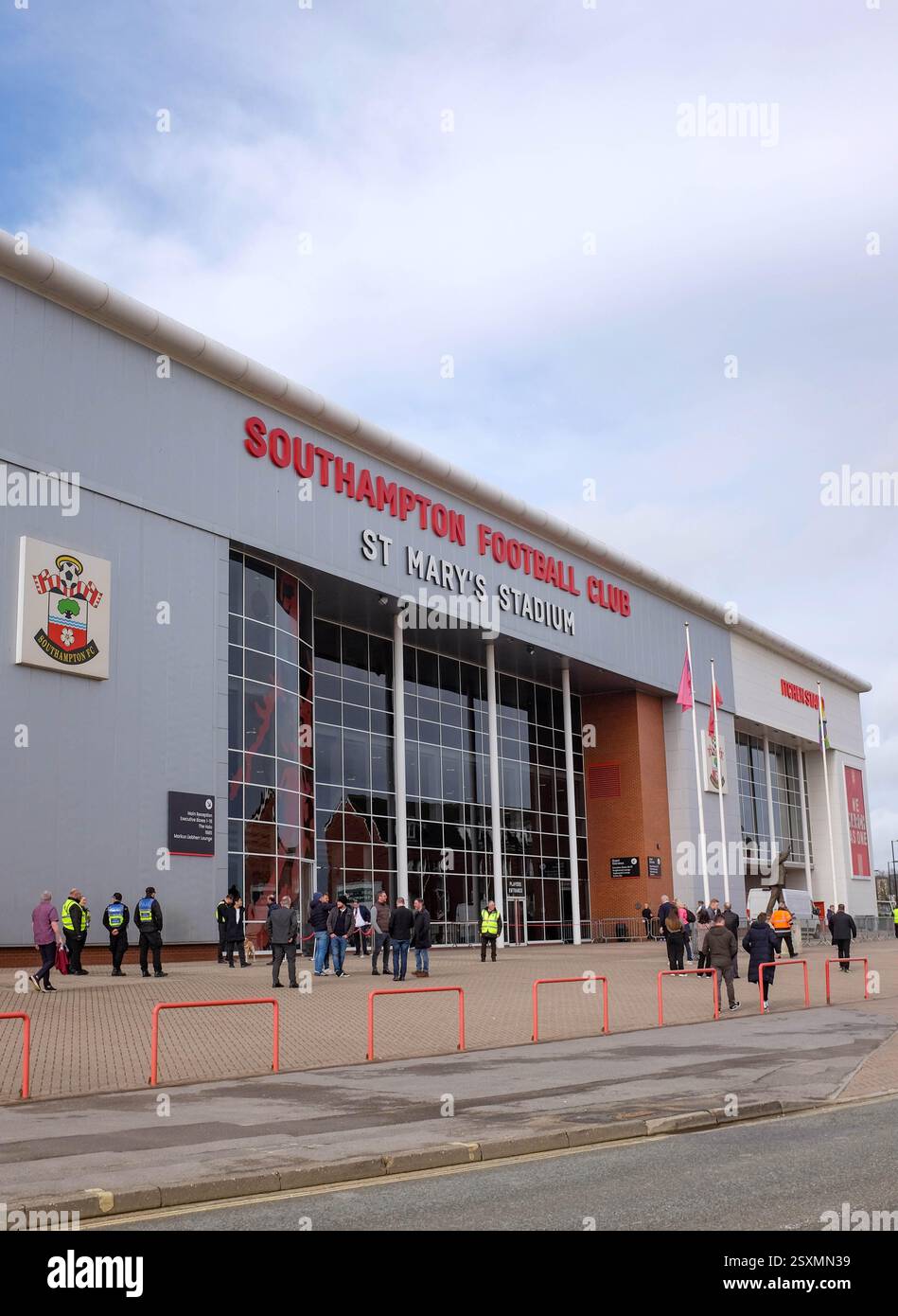 St Mary’s Stadium in Southampton , Hampshire , home ground of ...