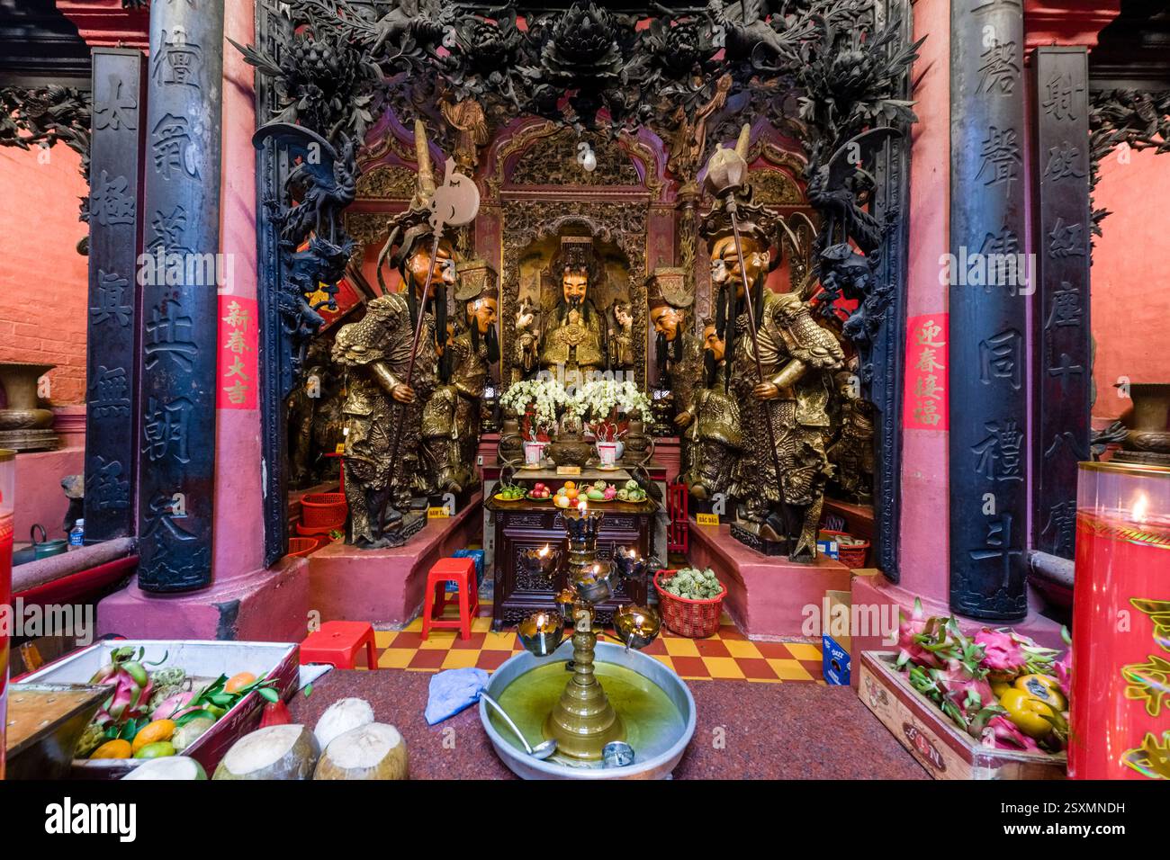 Shrine inside the Jade Emperor Pagoda, Chùa Ngọc Hoàng, a pagoda in Ho ...