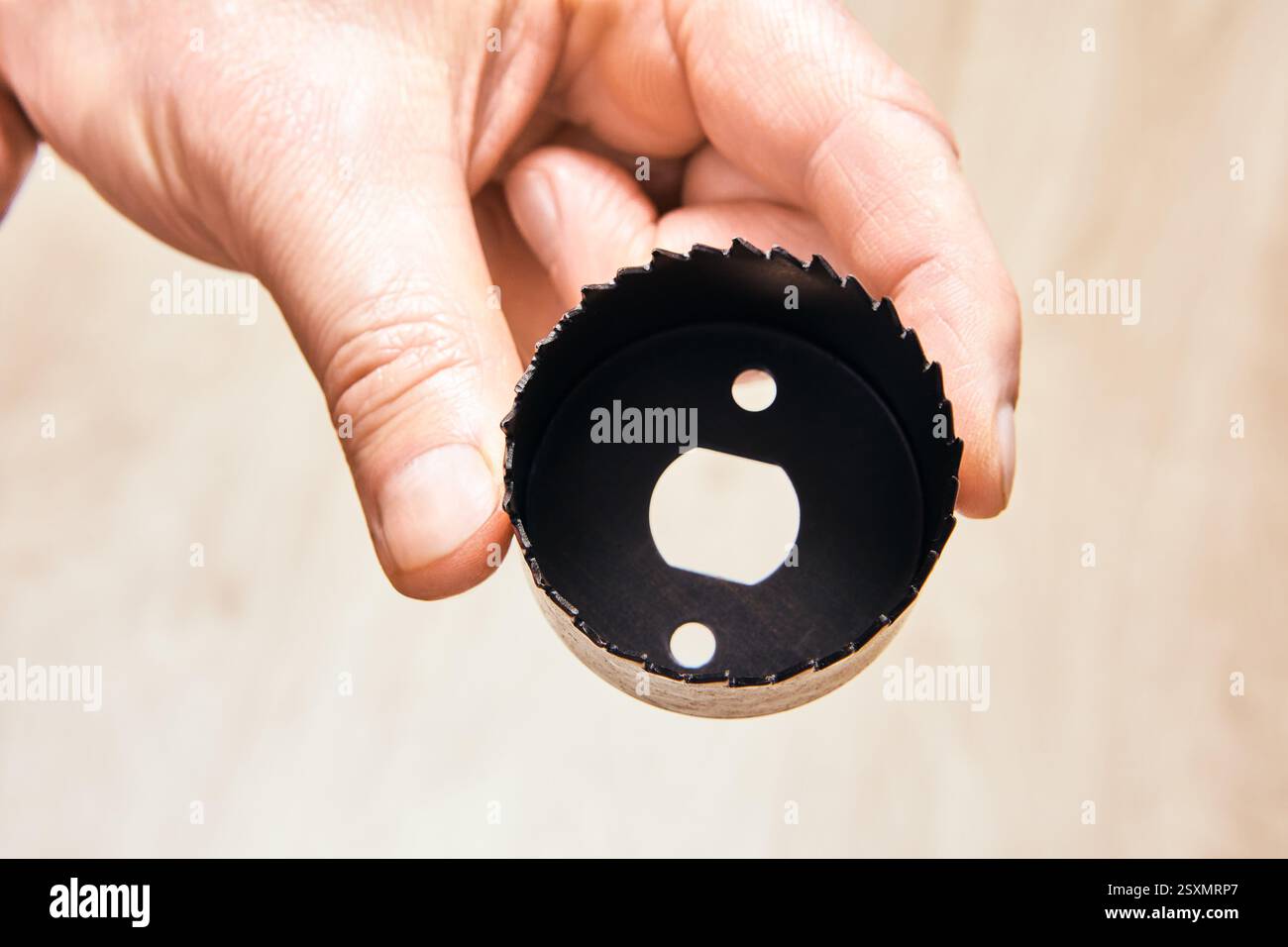 Door lock hole saw cutter is ideal for drilling clean, accurate holes ...