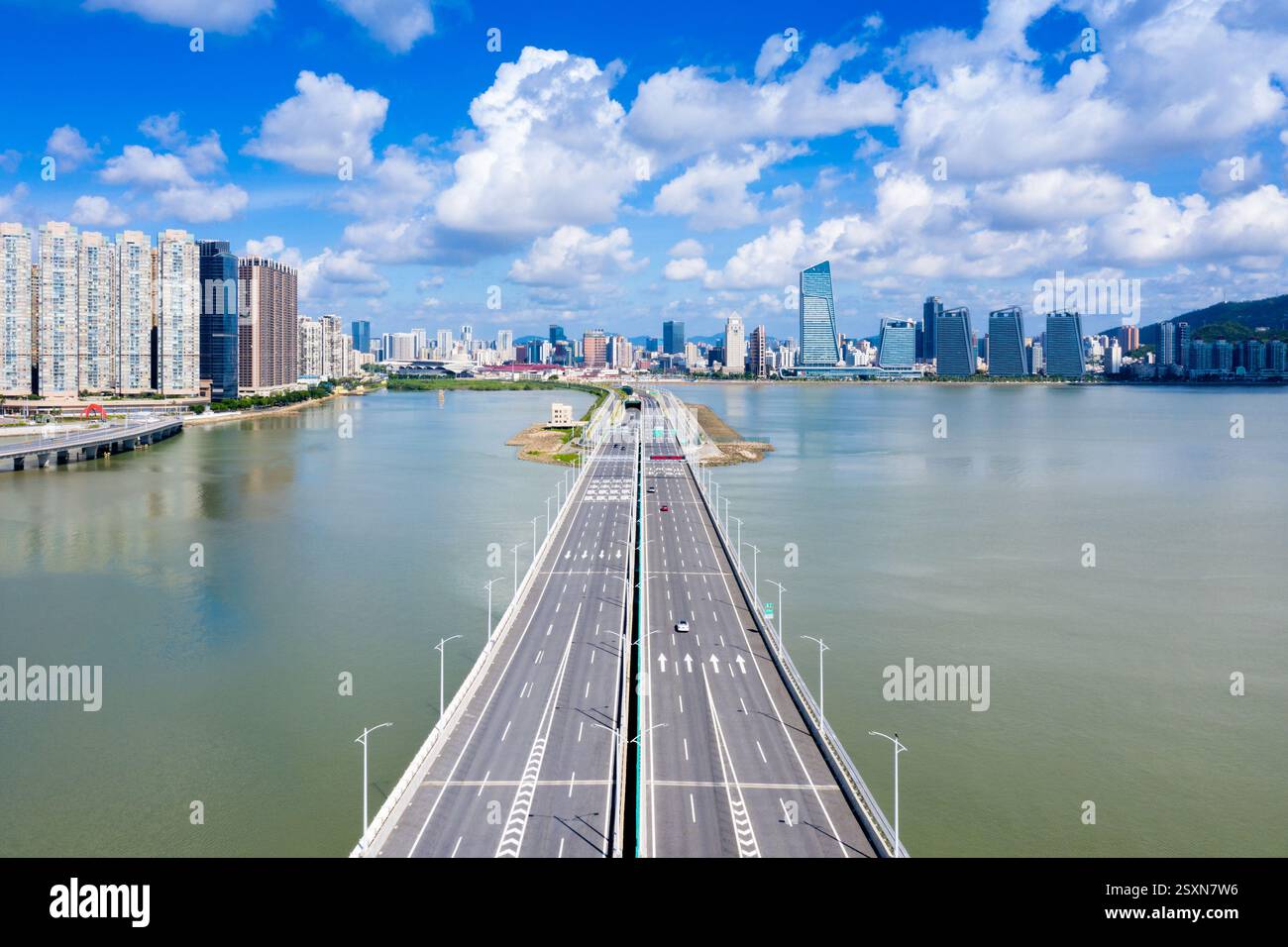 Pearl River Delta Ring Expressway, Urban Scenery of Zhuhai City ...