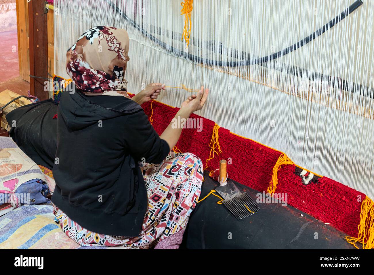 Taznakht is renowned for its Amazigh rugs, its artisans produce designs ...