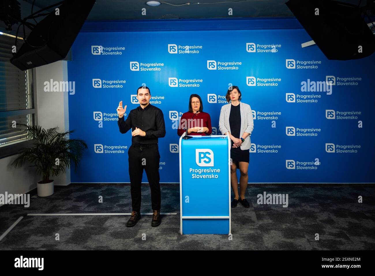 PROGRESSIVE SLOVAKIA PRESS CONFERENCE Slovak Member of Parliament and ...