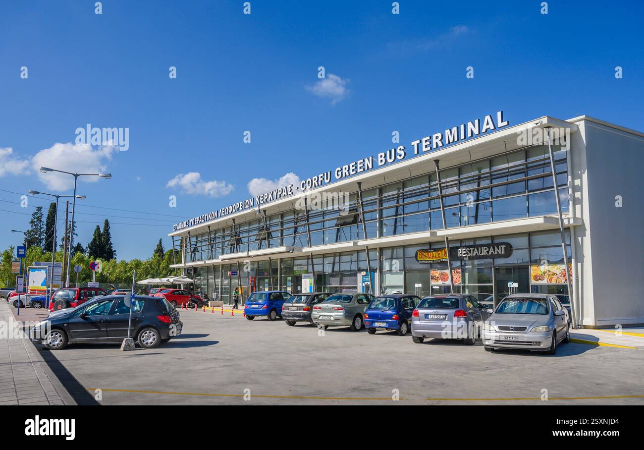 Old buses in greece hi-res stock photography and images - Alamy