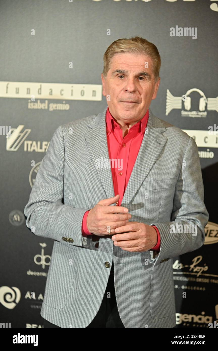 Journalist Pedro Ruiz attending 17 anniversary of IsabelGemio ...