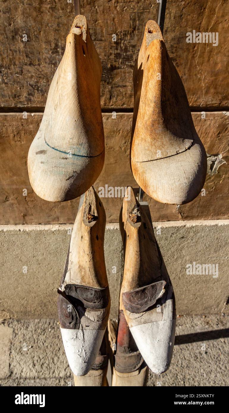 Making wooden shoe lasts hi-res stock photography and images - Alamy