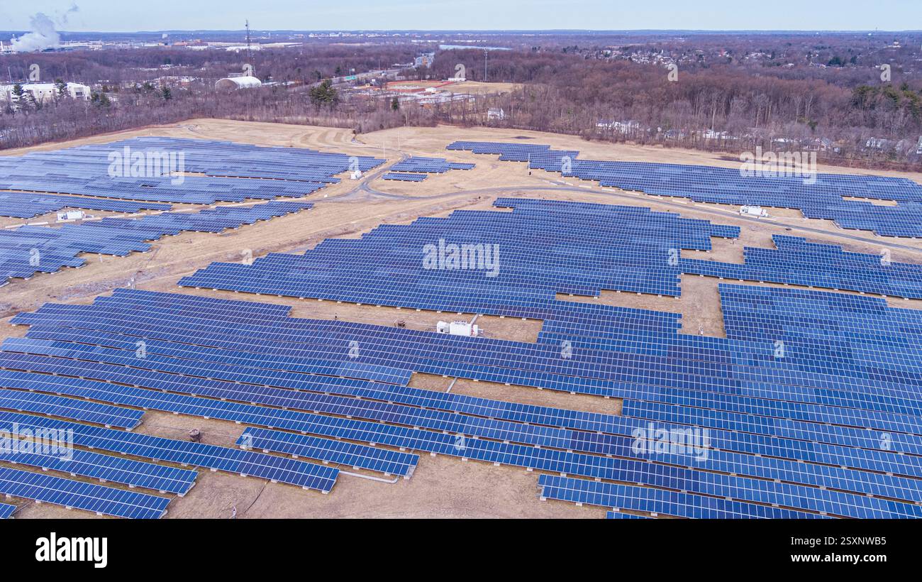 Aerial view of solar farm, Pennsylvania USA Stock Photo - Alamy