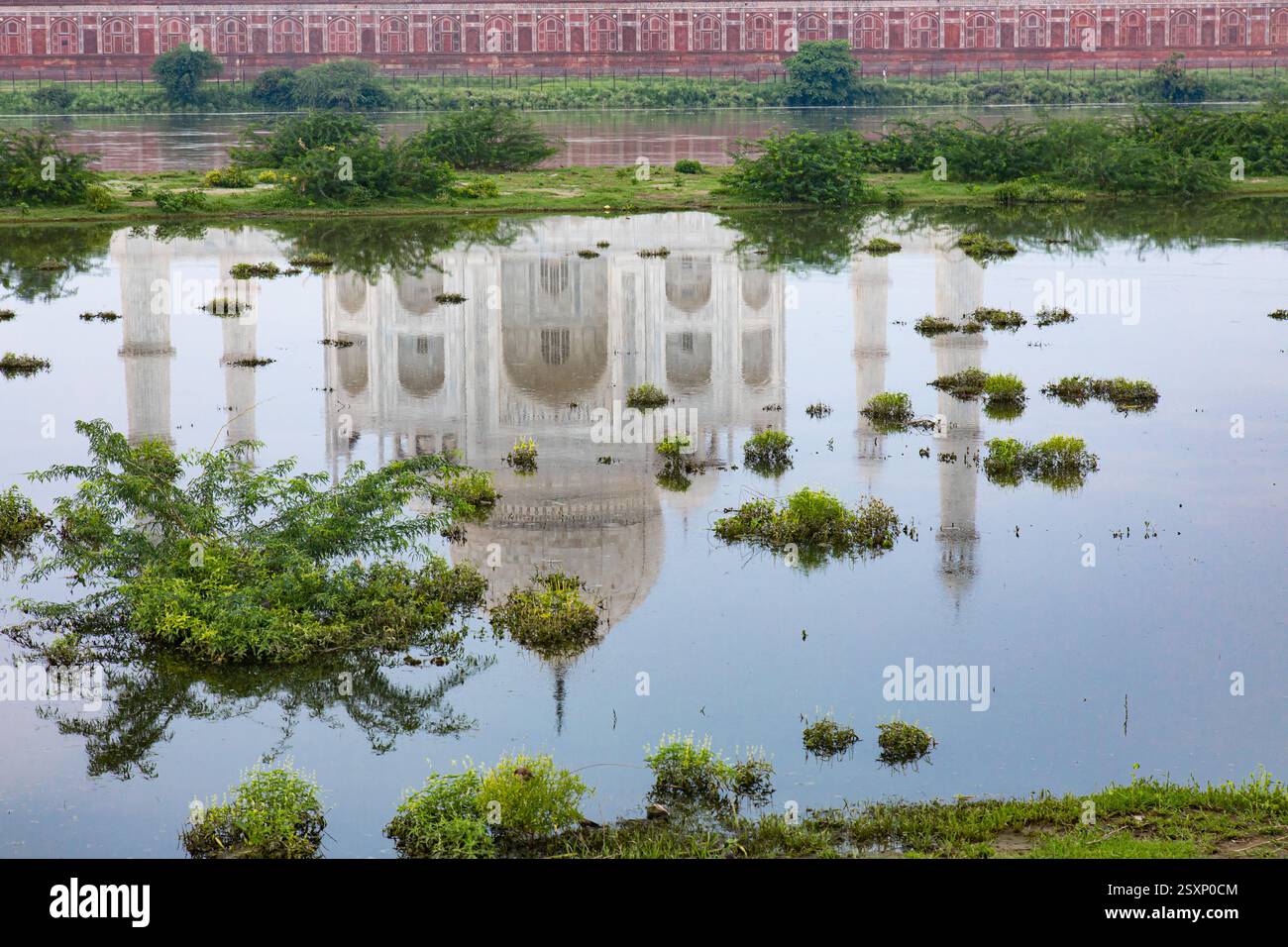 Agra, Uttar Pradesh, India - 8-6-2022: Taj Mahal from riverside ...