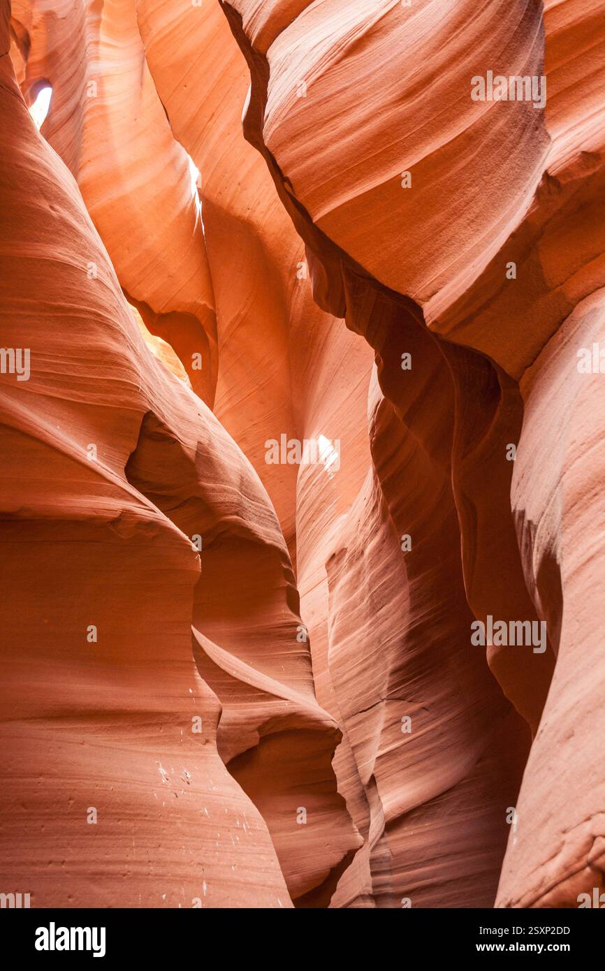 Sunlight filtering into the majestic curves of antelope canyon Stock ...