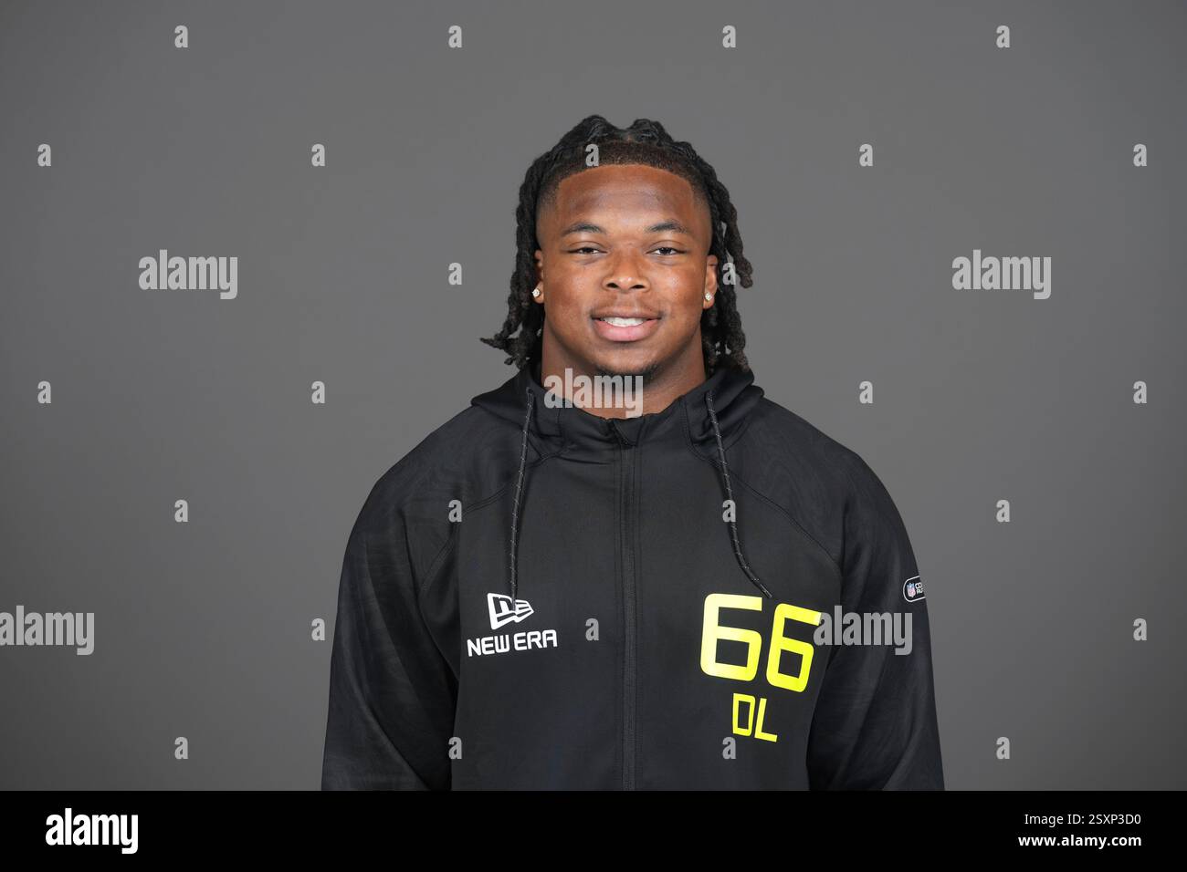 Texas defensive lineman Barryn Sorrell (DL66) poses for a portrait at ...