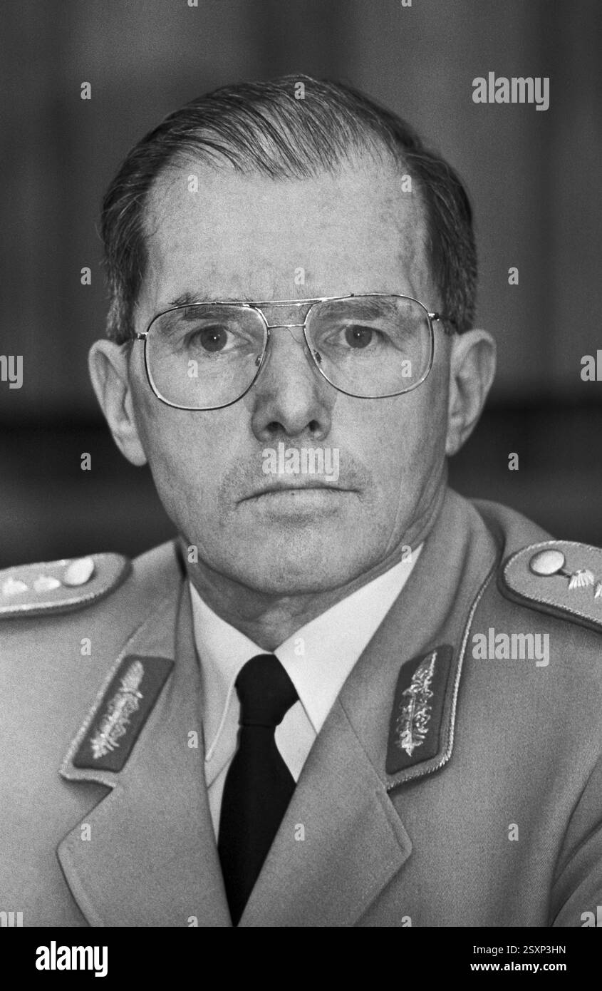 Deutschland, Bonn, 15.03.1995 Archiv.: 52-24-15 Fuer Ihr Archiv Foto ...