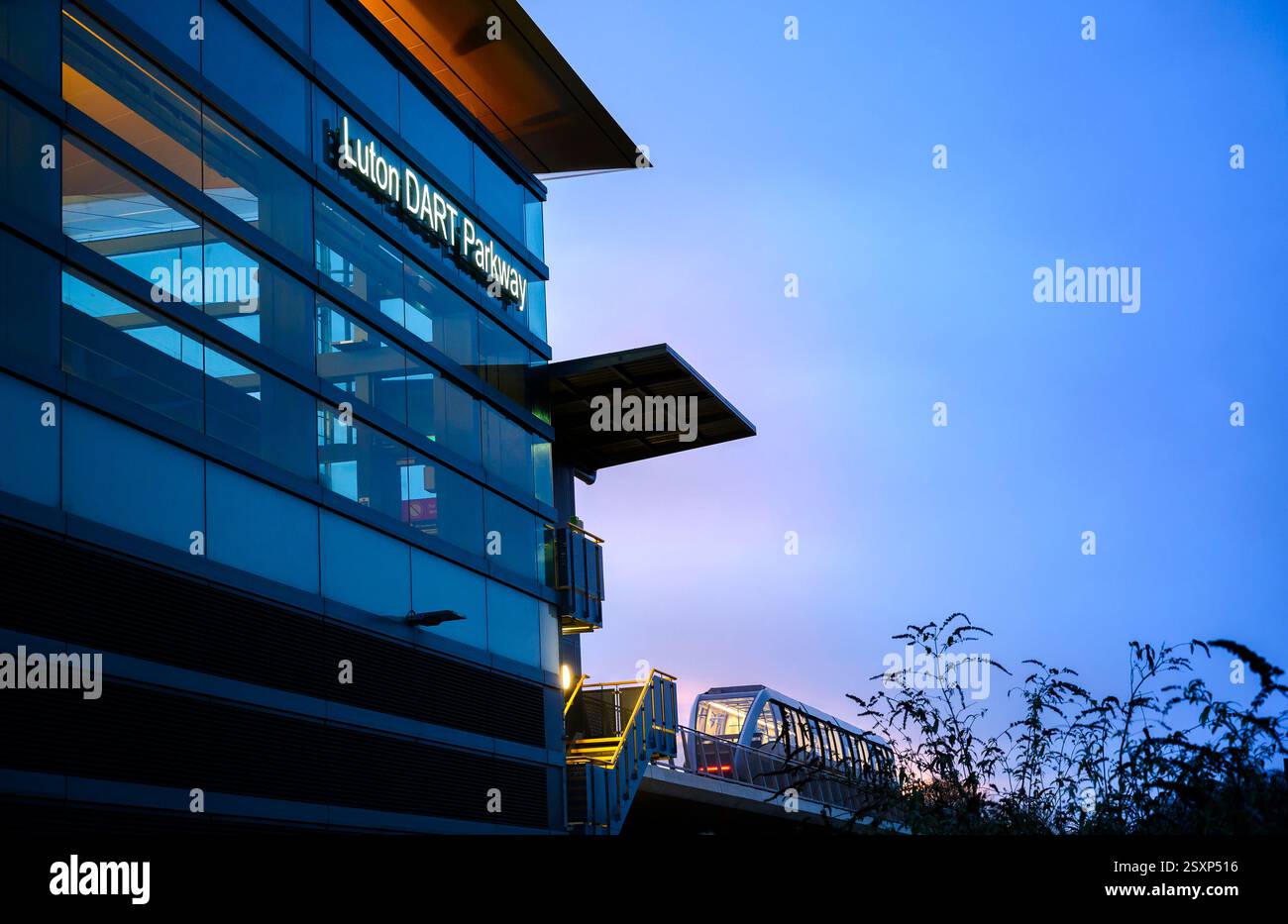Luton dart parkway hi-res stock photography and images - Alamy