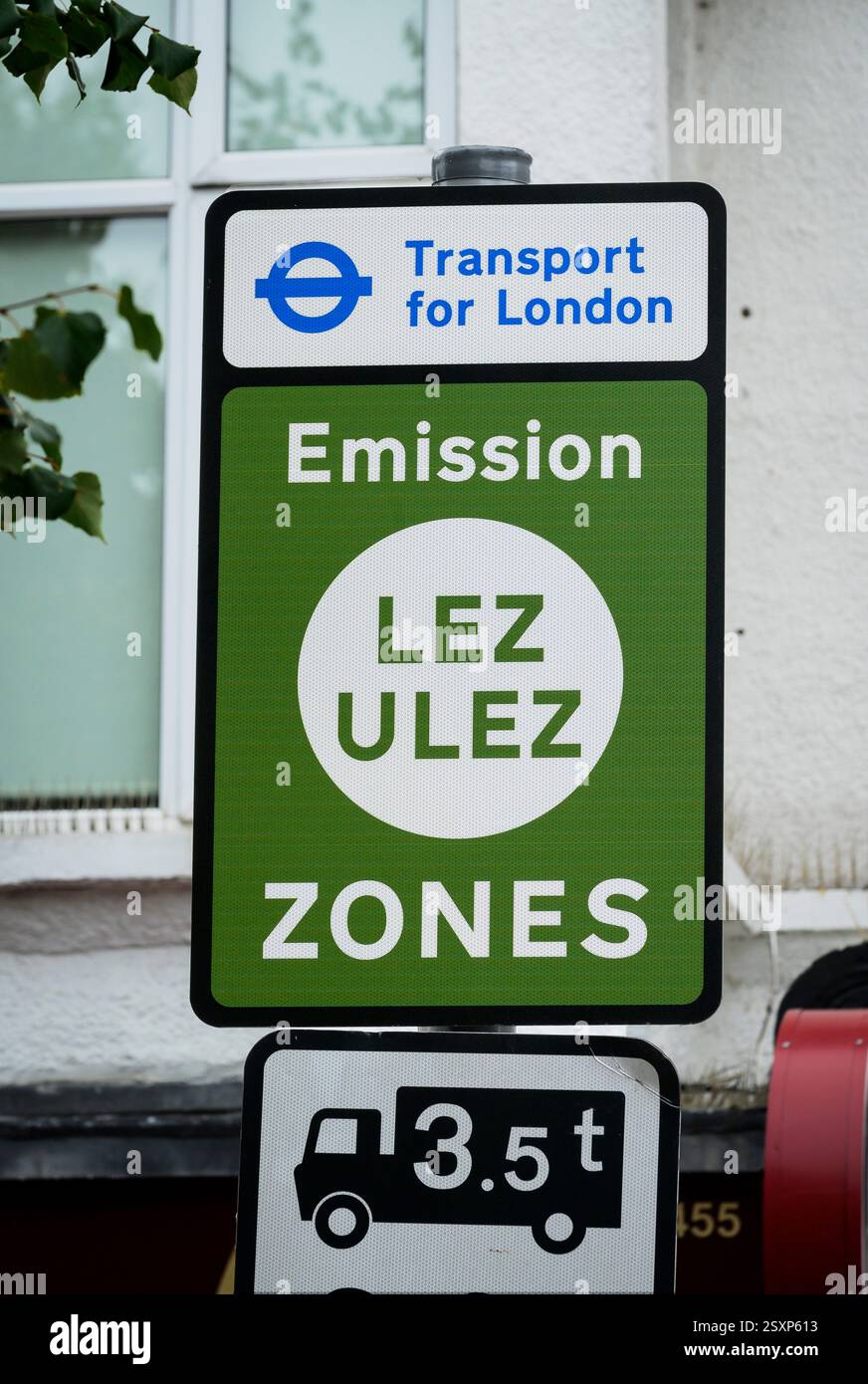 Crime zones hi-res stock photography and images - Alamy