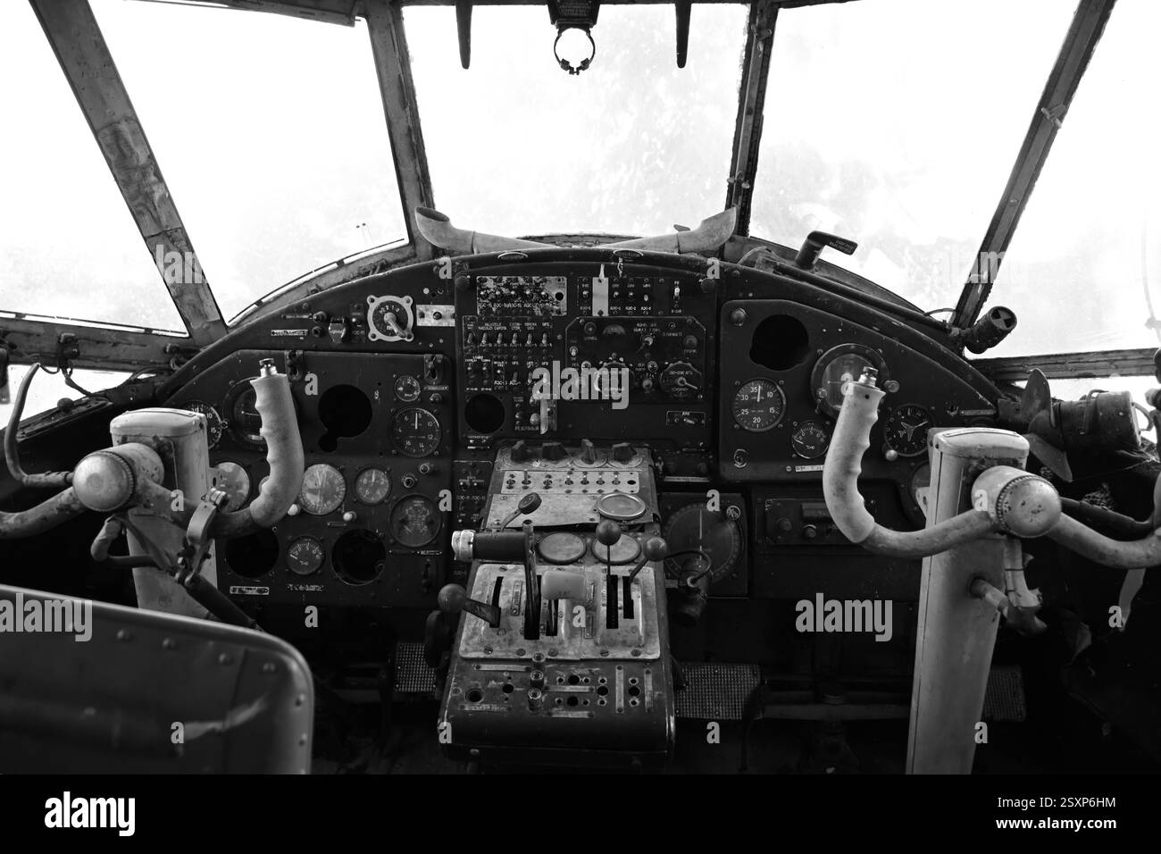 Old plane cockpit Stock Photo - Alamy