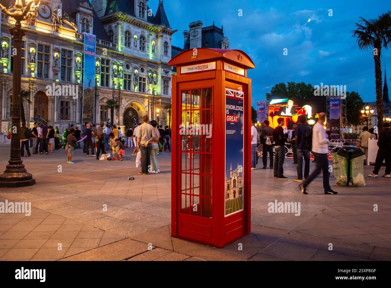 Paris, France, Crowd People, Tourists,, Public Telephone Booth, British ...