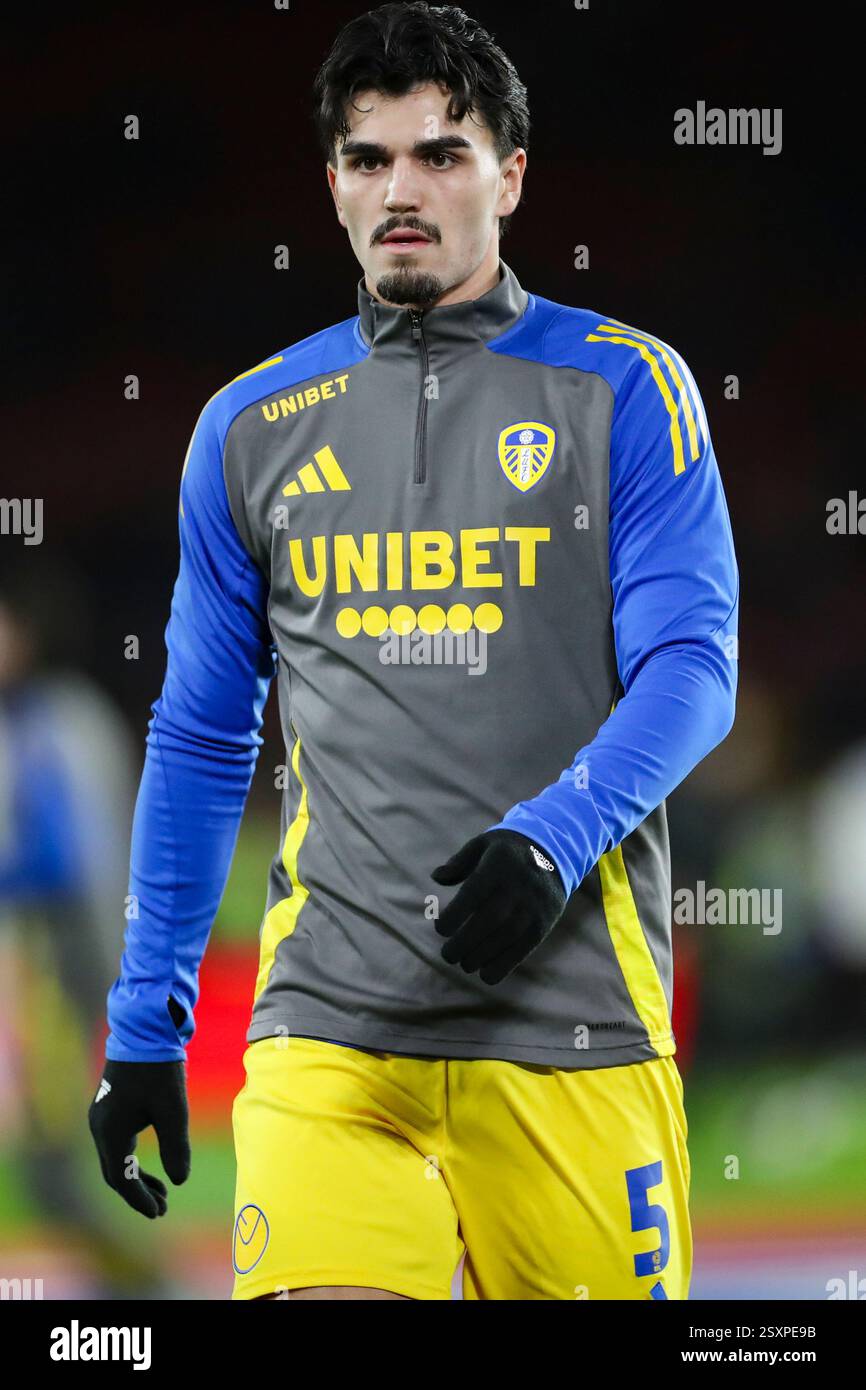 Sheffield, UK. 24th Feb, 2025. Leeds United defender Pascal Struijk (5 ...