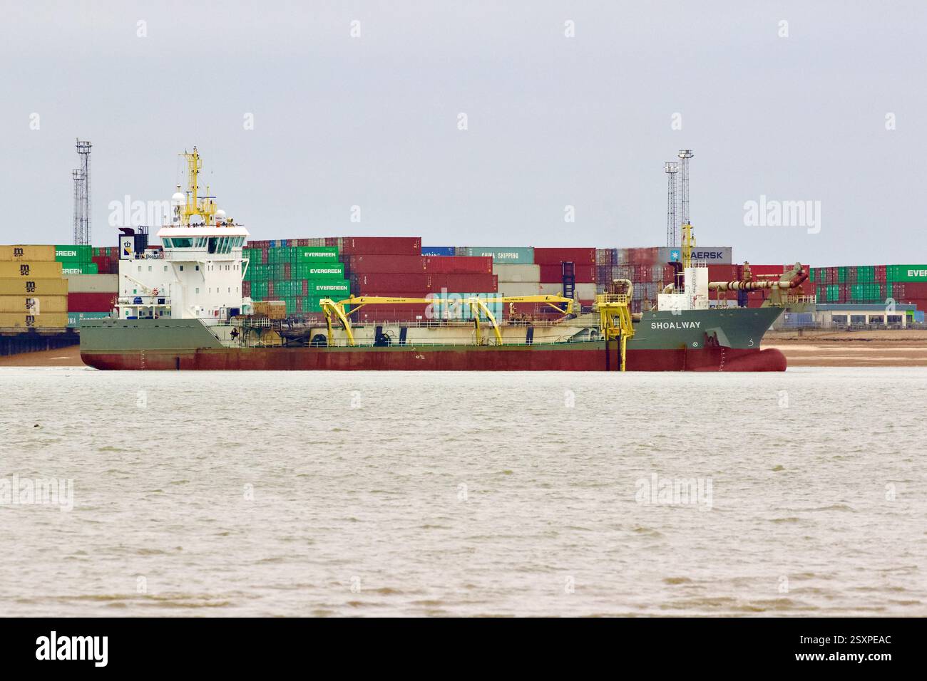 Hopper Dredger ‘Shoalway' involved in dredging operations in Harwich ...