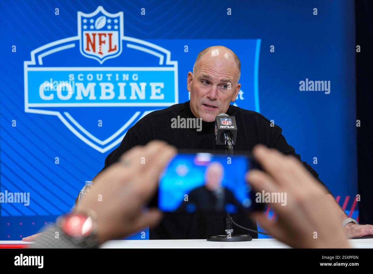 Baltimore Ravens general manager Eric DeCosta speaks during a press ...