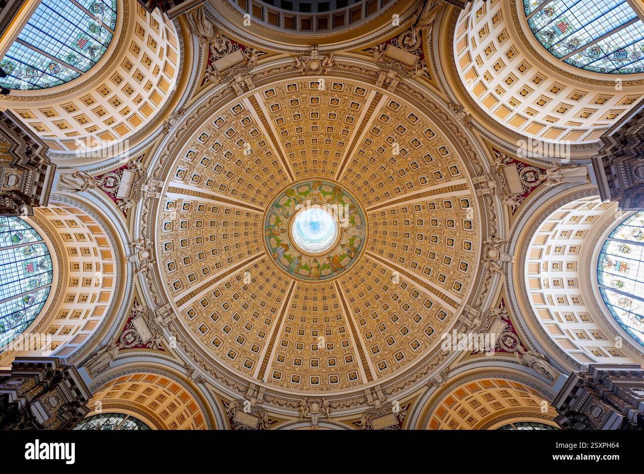 WASHINGTON DC, United States — The Main Reading Room of the Library of ...