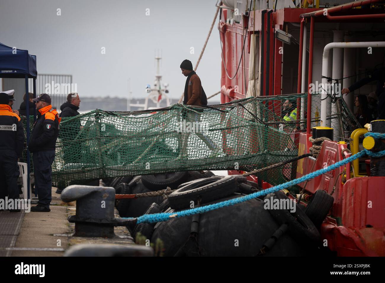 Naples, Italy. 25th Feb, 2025. Naples 25-02-2025 The civilian ship Sea ...