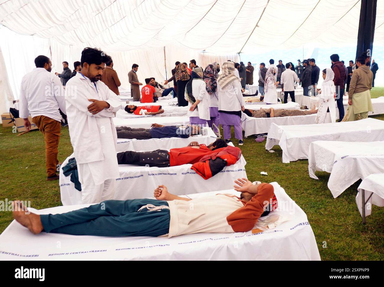 People donate their blood for Thalassemia patients at blood donation ...