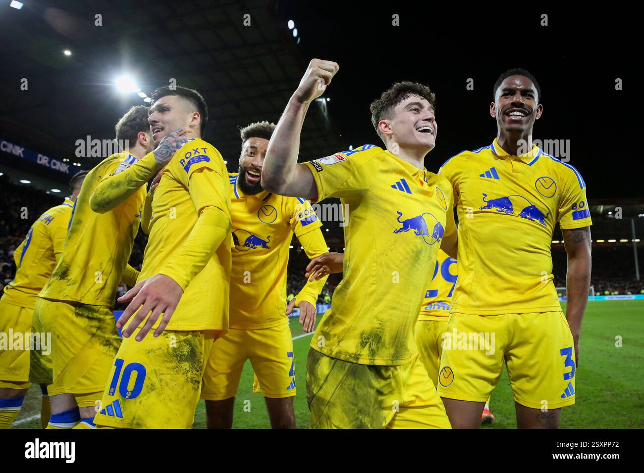 Leeds United forward Joel Piroe (10) scores a GOAL 1-3 and celebrates ...