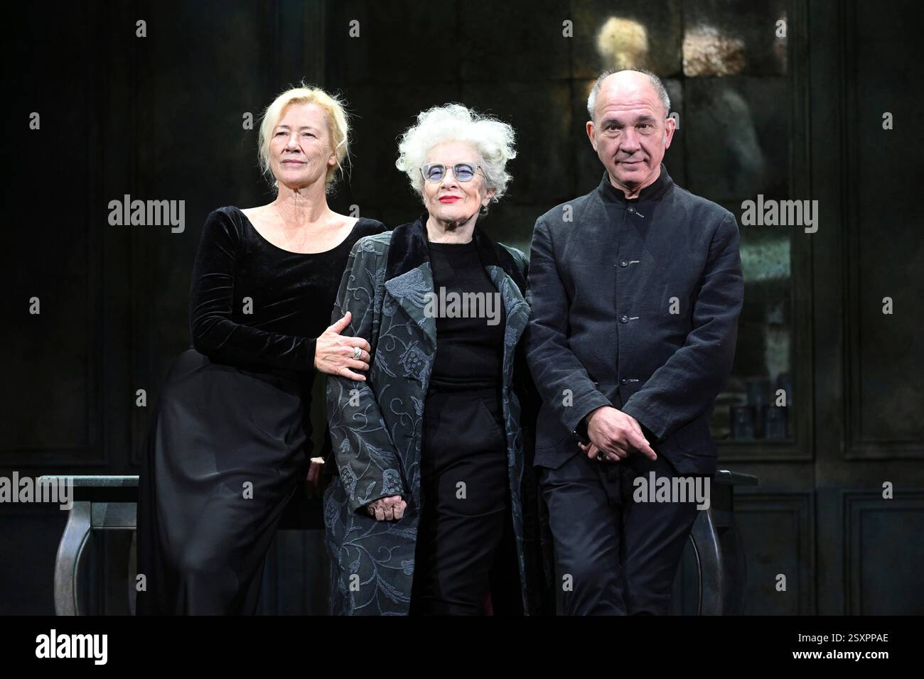 Ana Duato, Magüi Mira and Darío Grandinetti pose during the photocall of the play 'La Música ...