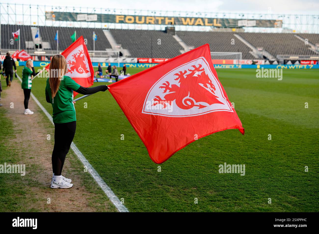 SToK Cae Ras, Wrexham, UK. 25th Feb, 2025. UEFA Womens Nations League ...