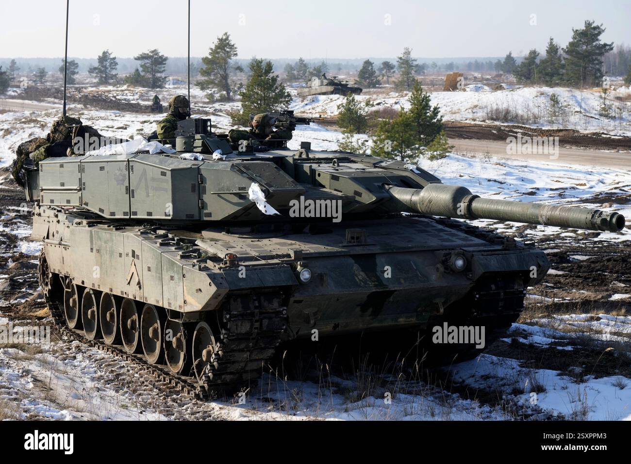 Adazi, Vidzeme Region, Latvia. 25th Feb, 2025. Canadian army Leopard 2 ...