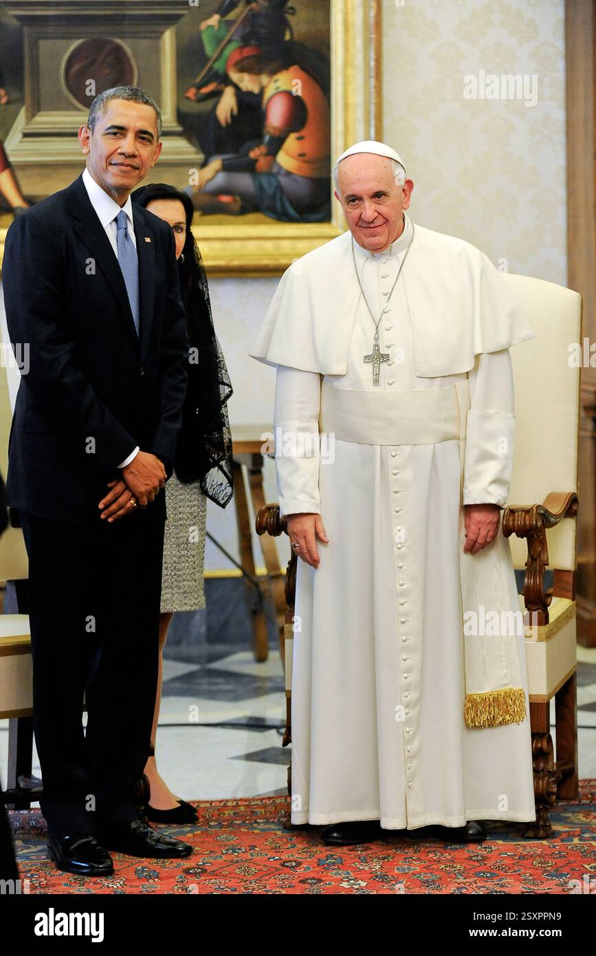 Vatican City - Pope Francis meets the president of United States of ...