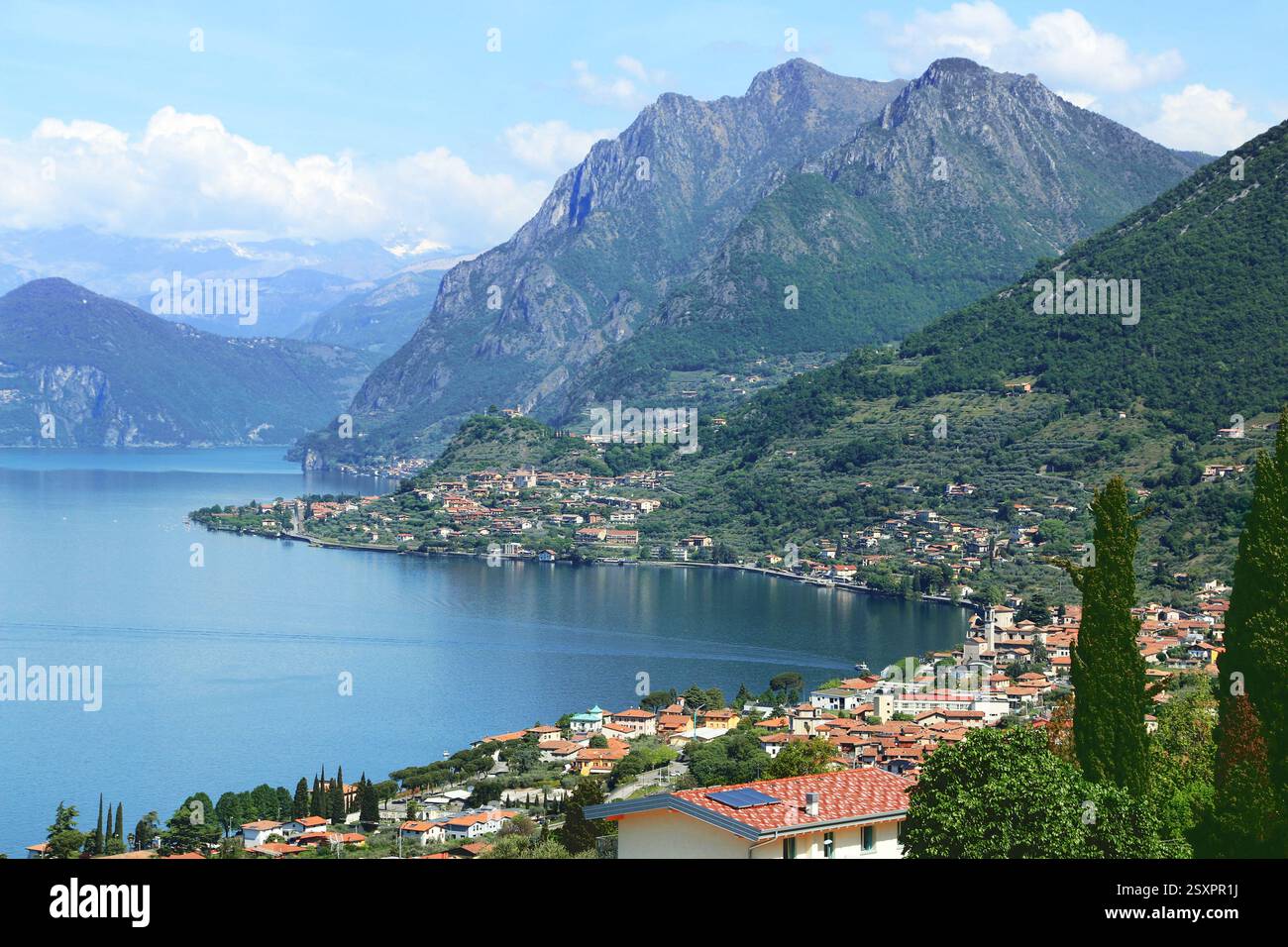 Lake Iseo, Italy, and the tourist island of Monte Isola at its center ...