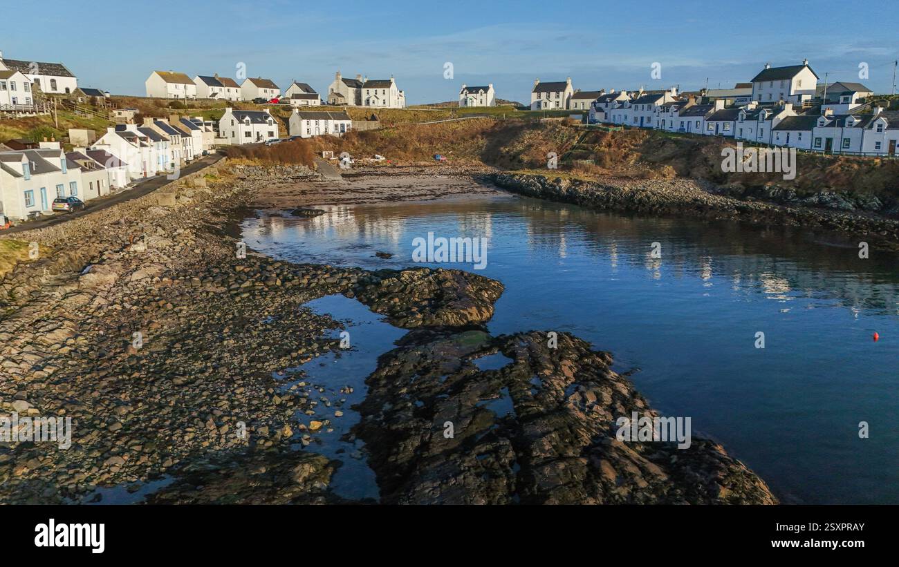 The fishing village of Portnahaven on the Isle of Islay Stock Photo - Alamy