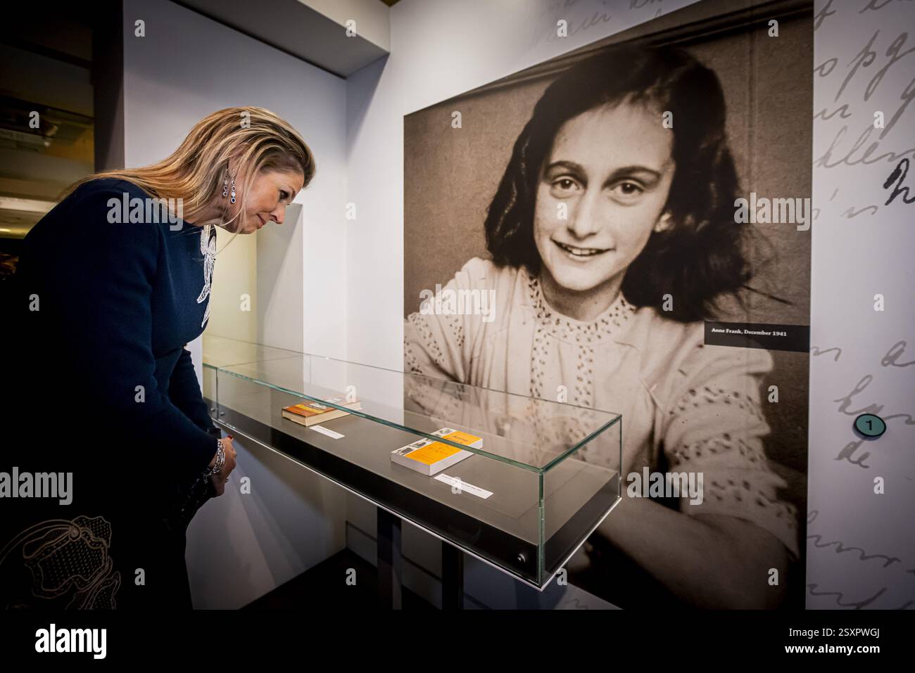 The secret annex anne frank hi-res stock photography and images - Alamy