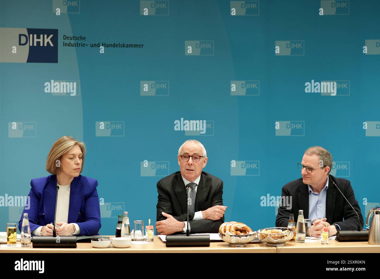 Dr. Helena Melnikov, Hauptgeschaeftsfuehrerin DIHK, Peter Adrian ...