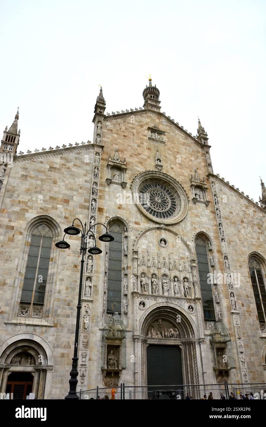 Como Cathedral, Cattedrale di Santa Maria Assunta, Duomo di Como, Dòmm ...
