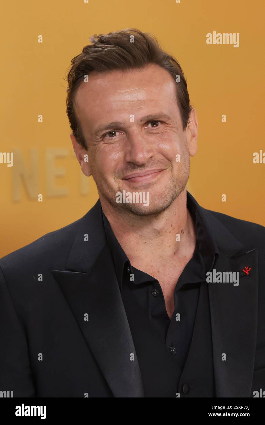 Jason Segel attends the 31st Annual Screen Actors Guild Awards at ...