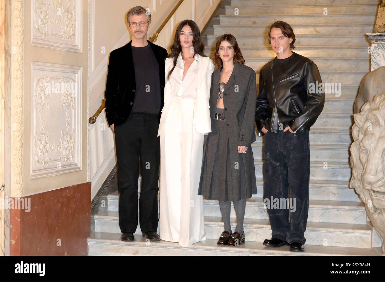 Kim Rossi Stuart, Deva Cassel, Benedetta Porcaroli und Saul Nanni beim ...