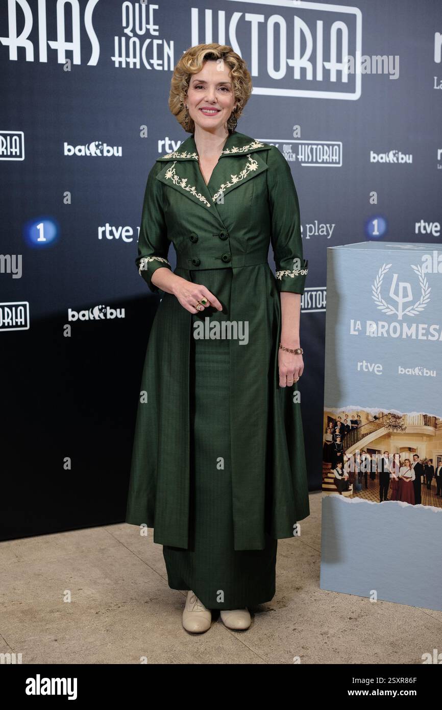 Eva Martín attends the 'Historias que Hacen Historia' photocall at the ...