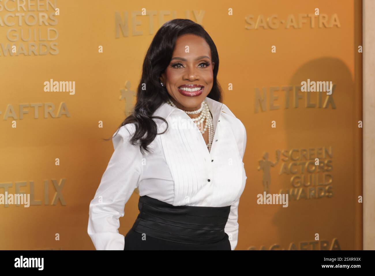 Sheryl Lee Ralph attends the 31st Annual Screen Actors Guild Awards at ...