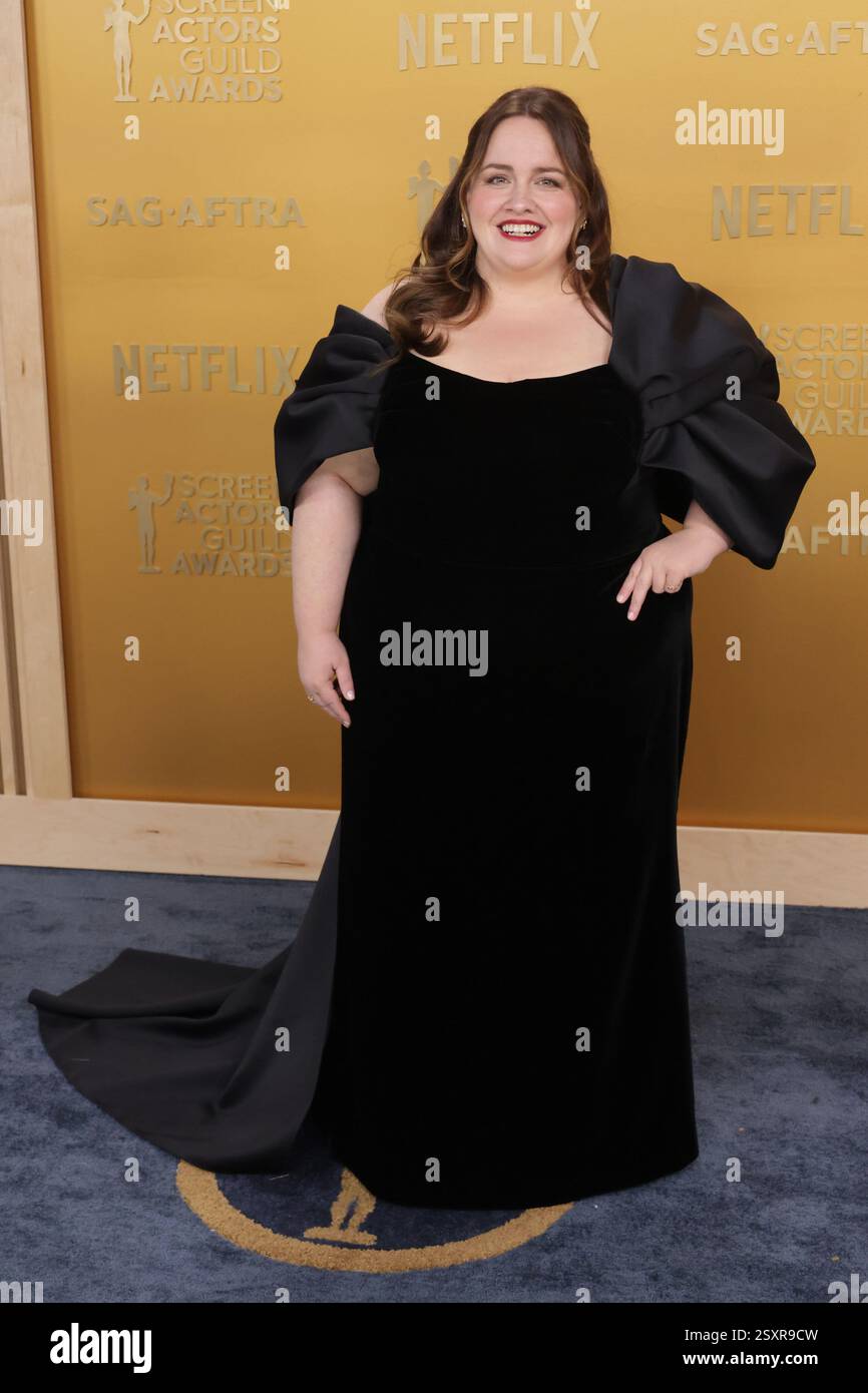 Jessica Gunning attends the 31st Annual Screen Actors Guild Awards at ...